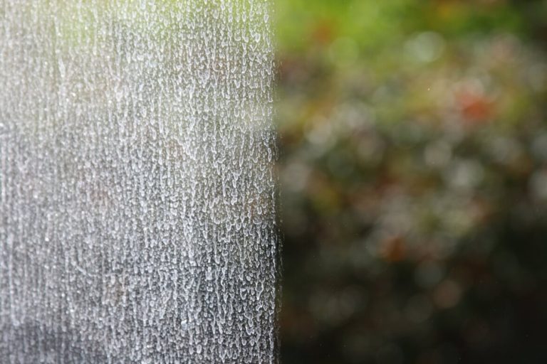 How to Remove Glass Scratches, Stains & Streaks on Your Building’s Windows